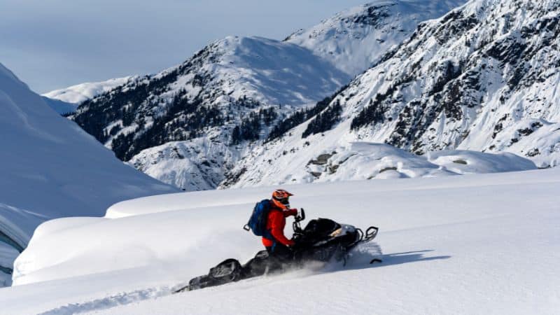 Your Guide to Snowmobiling in Winter Park, CO | Elysian